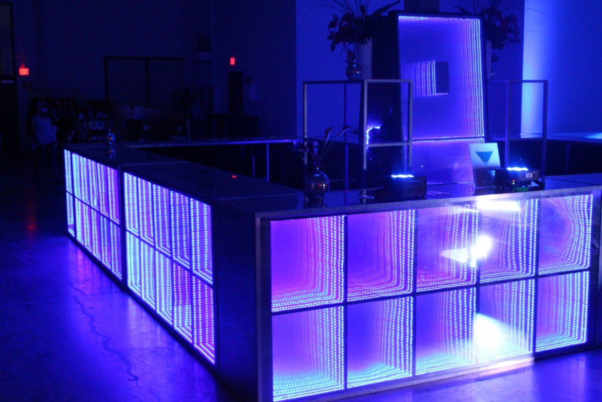 Infinity 8' Bar - Lux Lounge EFR (888) 247-4411